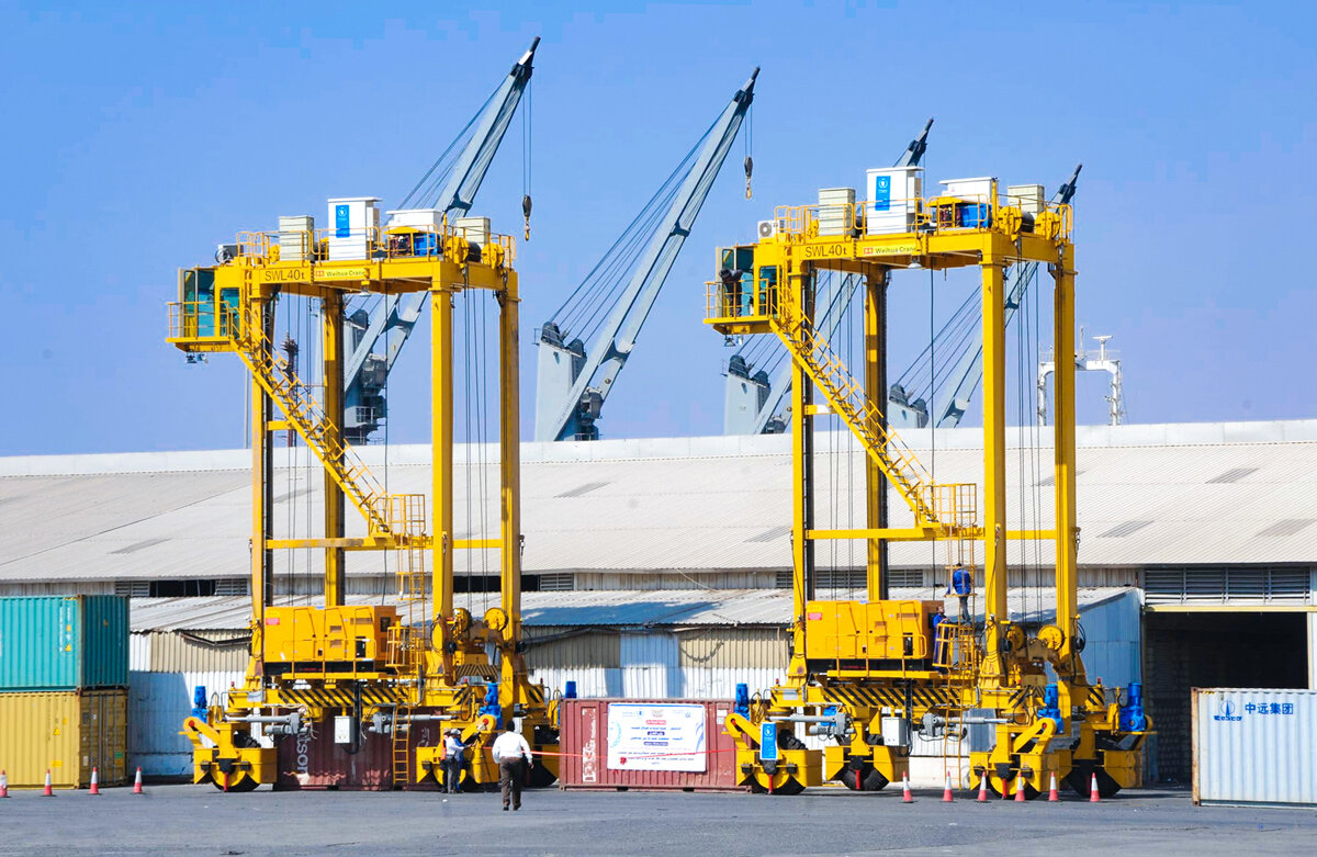Rubber Tyred Container Gantry Crane – PT Teknindo Cipta Internasional